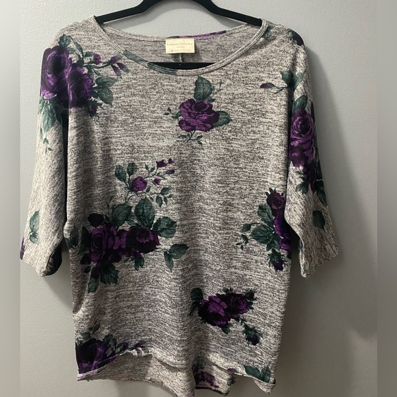 Bobbie Brooks | Tops | Womens Bobbie Brooks Hilo Top | Poshmark